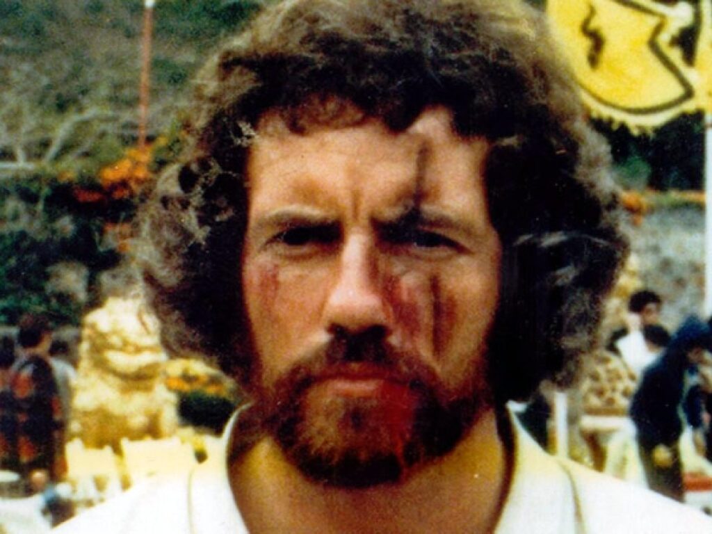 El icónico actor y artista marcial Bob Wall muere a los 82 años - En El ...